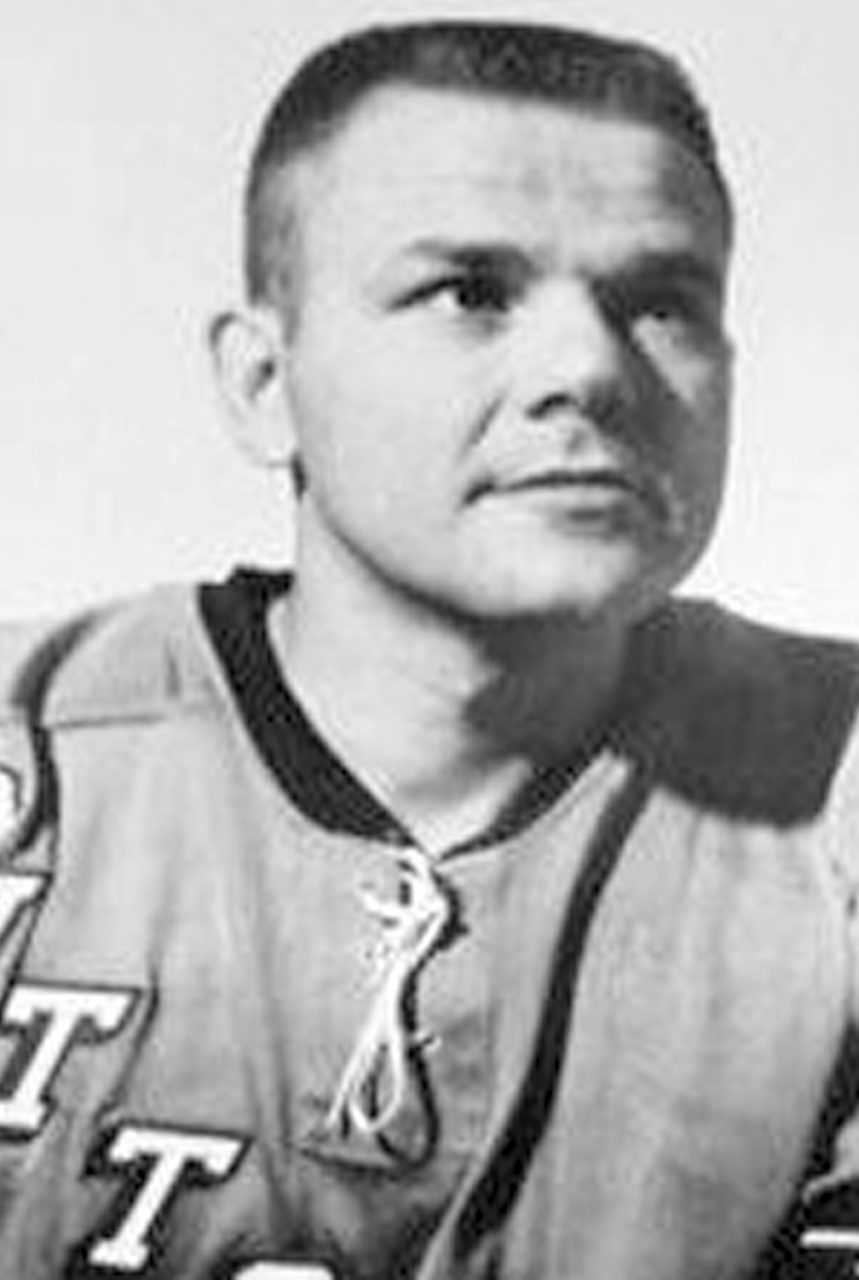 Konik, George | Manitoba Hockey Hall of Fame